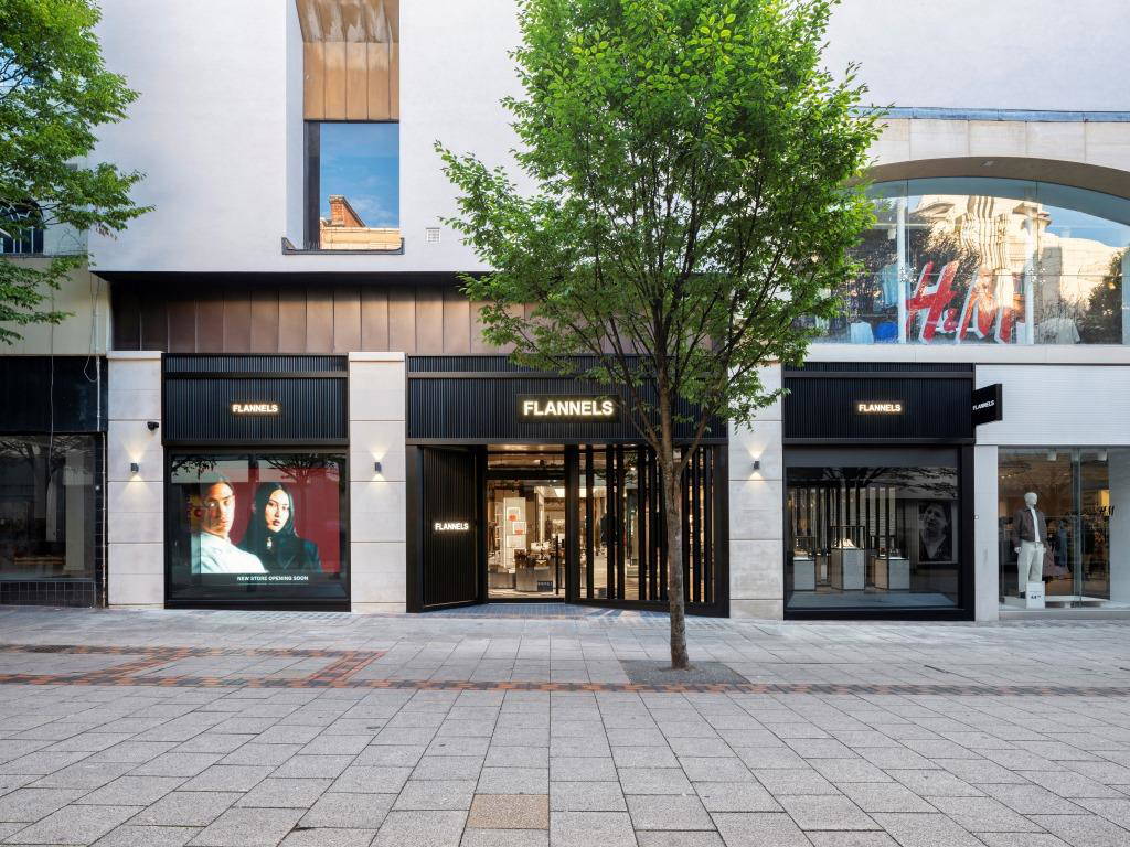 Flannels, Nottingham - William Saunders